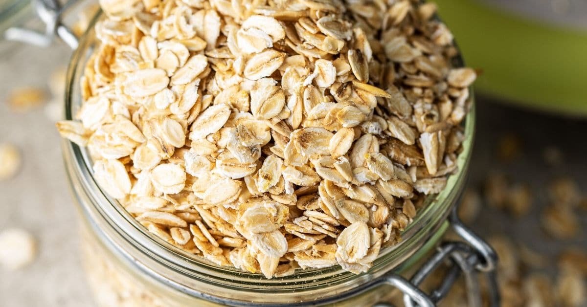 Does Oatmeal Go Bad - Kooky Bakes